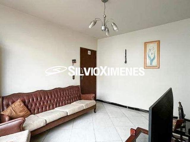 Cobertura à venda com 151m², com 3 quartos e 2 vagas