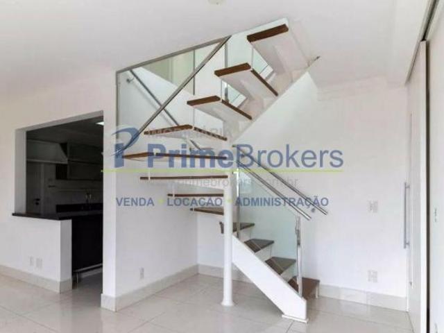 COBERTURA À VENDA COM 165M², 2 QUARTOS E 4 VAGAS COBERTURA À VENDA COM 165M², 2 QUARTOS E 4 VA