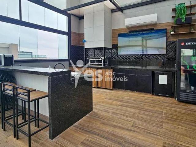 Cobertura à venda com 176m², 3 dormitórios e 2 vagas em Santo André, Bairro Camp