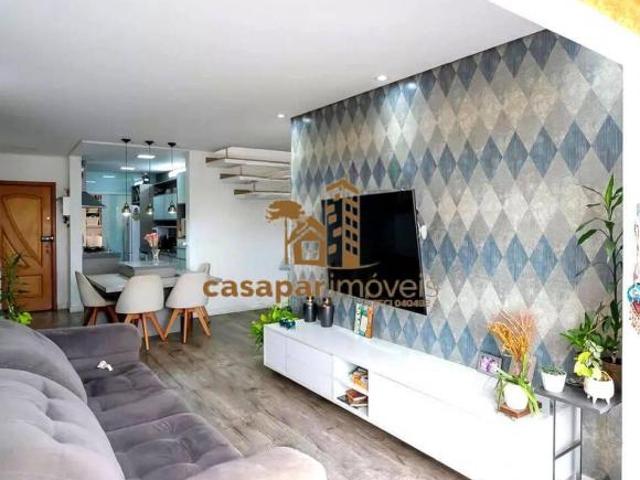 Cobertura à Venda com 220m² no Santa Maria, 3 Dormitórios e Espaço Gourmet
