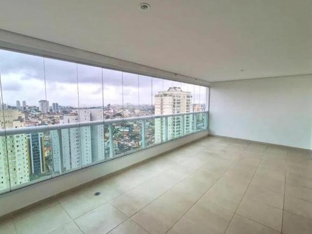Cobertura a venda com 260 m2 sendo 4 quartos e 3 vagas na Santa Terezinha SP