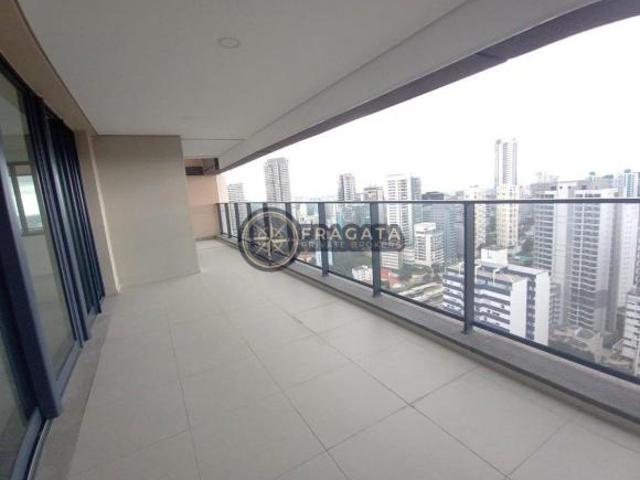 Cobertura à venda com 290m² 2 suítes e 3 vagas Sumaré/SP