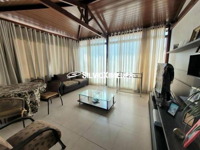 Cobertura à venda com 332m², 4 quartos e 3 vagas