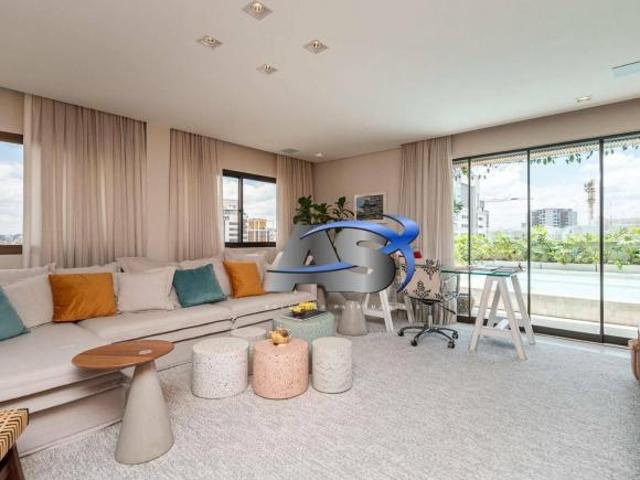 Cobertura à venda, com 400 m² e 3 suítes por R$ 10.800.000 Indianópolis São Paulo/SP