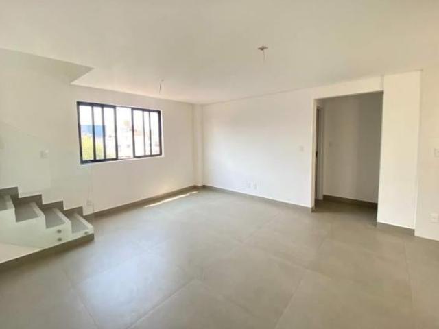 Cobertura à venda com 96,3 m² no Prado