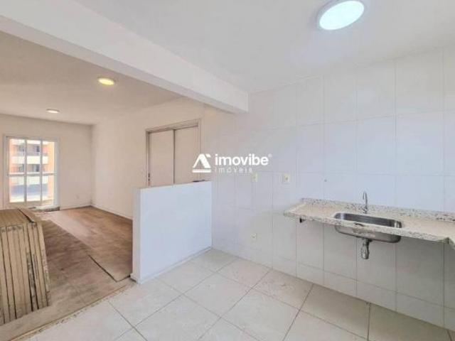 Cobertura à venda com 97m², 3 dormitórios sendo 1 suíte, sacadas amplas e 3 vagas no coração de Amer