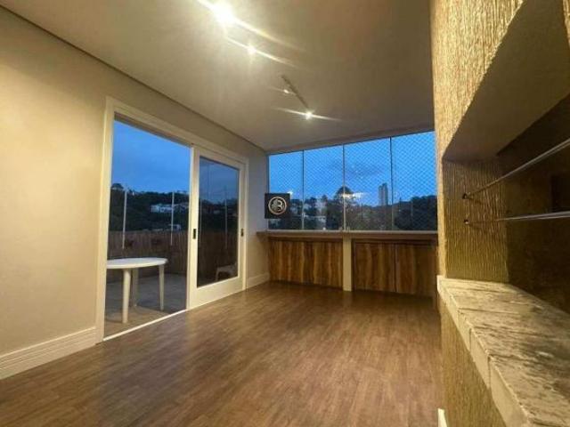 Cobertura à venda, Cristal, com 2 quartos, 167m²