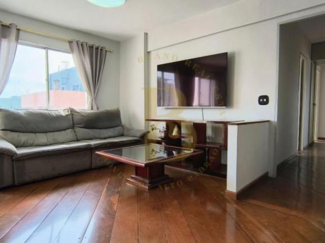 Cobertura á venda de 230 m² e 5 dormitórios na Vila Clementino. Para reformar. Preço imbatível