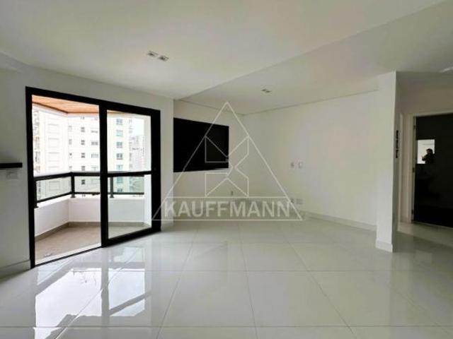 Cobertura à Venda e Locação no Jardim Paulista 2 Quartos sendo 1 Suite, 3 vagas, 110m²