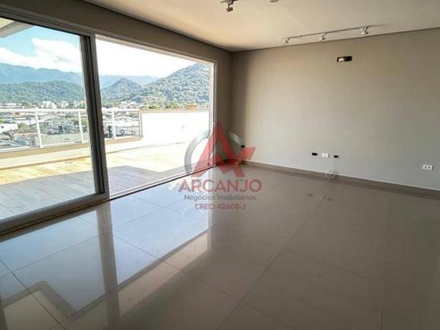 Cobertura a venda em Ubatuba com 140m² de área útil