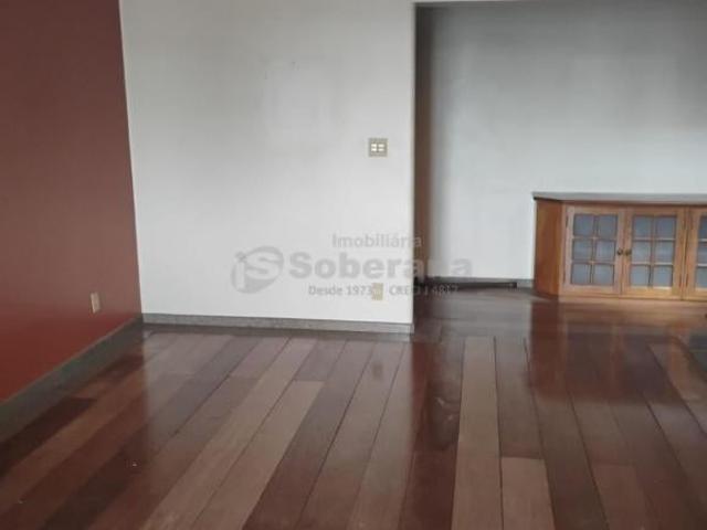 cobertura à venda em Centro