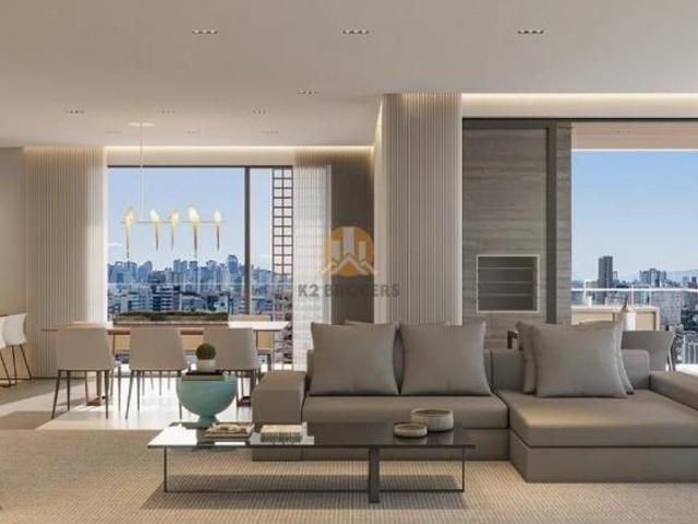 Cobertura à venda em Curitiba, CENTRO, com 3 quartos, 246,20m²