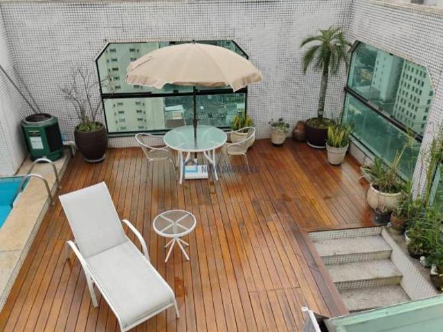 Cobertura à venda em Moema, 260 m2
