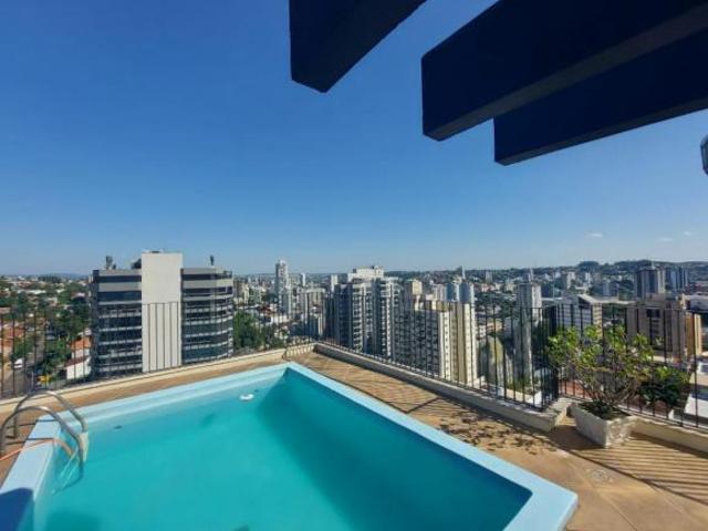 Cobertura à venda em Novo Hamburgo, Centro Com churrasqueira, lareira e piscina privativa