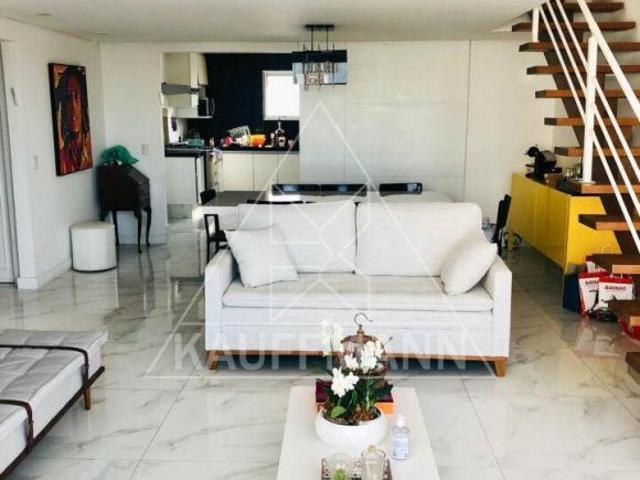 Cobertura à Venda em Perdizes 3 Dorms 1 Suíte 320m² A.U