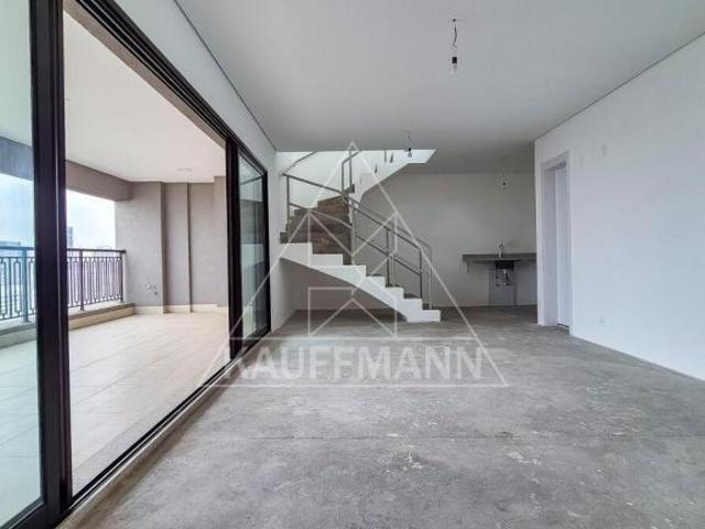 Cobertura à Venda em Perdizes 3 Suítes 4 Vagas 312m² de Área Útil