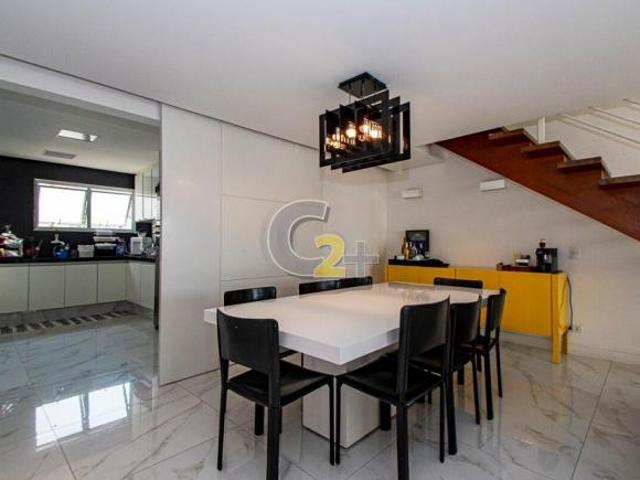 Cobertura à venda em Perdizes com 3 quartos, sendo 2 suítes e 3 vagas