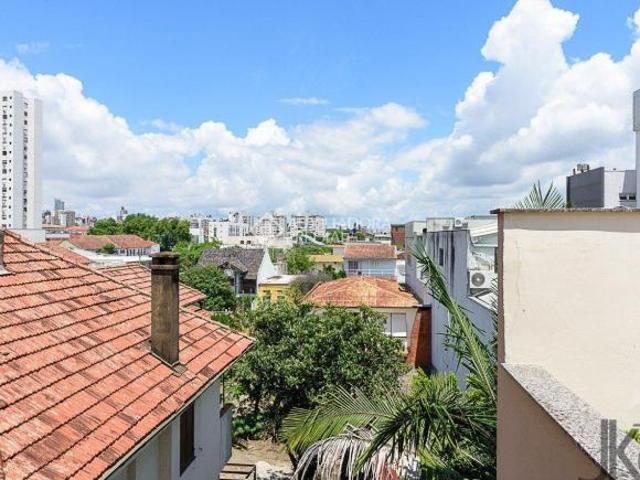 Cobertura à venda em Porto Alegre 4 dormitórios