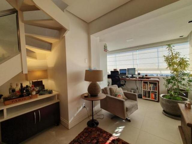 Cobertura à venda em Porto Alegre, CHACARA DAS PEDRAS, com 3 quartos, 147m²