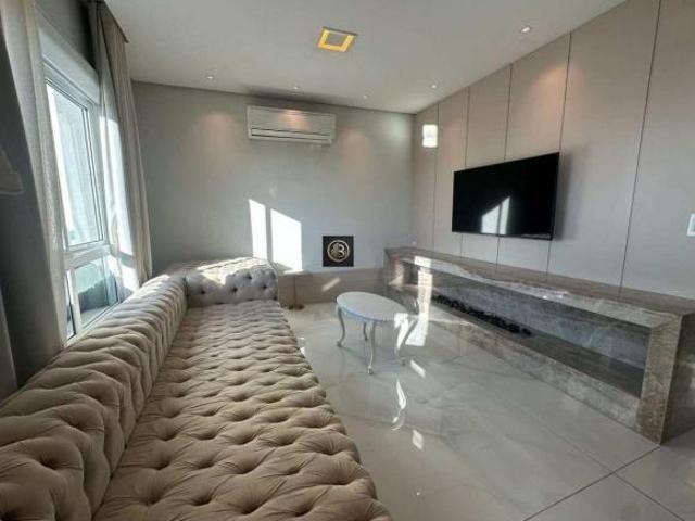 Cobertura à venda, Bela Vista, com 3 quartos, 216,45m²