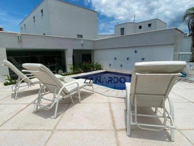Cobertura a venda em Riviera de São Lourenço