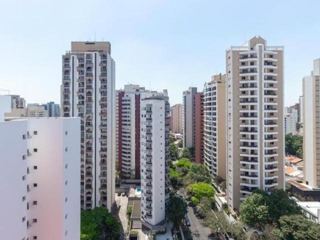 Cobertura à venda em São Paulo, Moema, com 4 quartos, 206m²