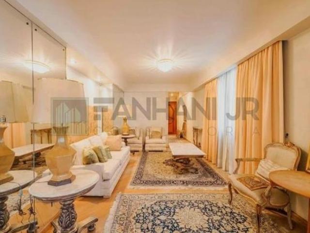 Cobertura à venda em São Paulo SP, Jardim Europa: 3 quartos, 1 suíte, 3 salas, 3 banheiros, 2 vagas