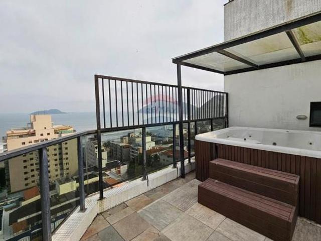 Cobertura à venda Guarujá Duplex 3 dormitórios vista para o mar Tombo