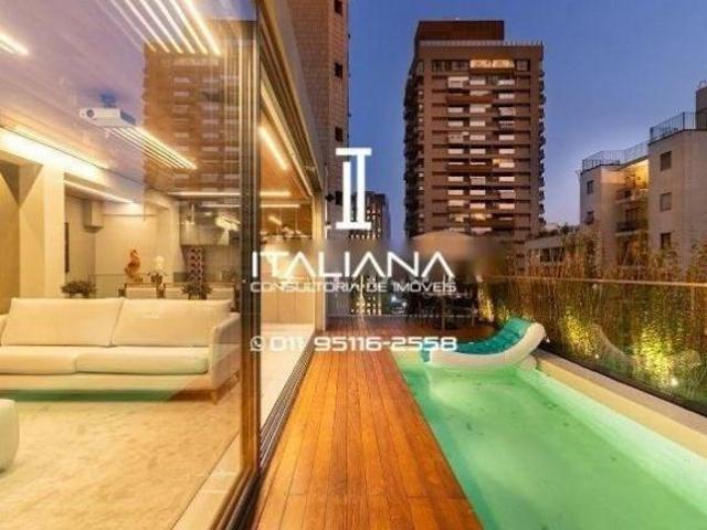 Cobertura a Venda Mobiliado Itaim Bibi com 2 Suítes e 4 Vagas