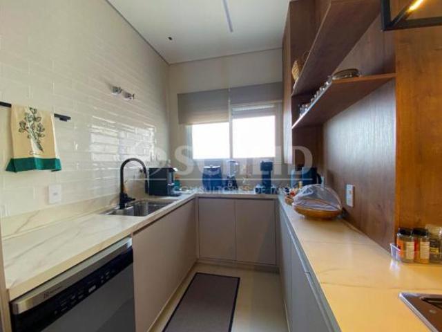Cobertura á Venda na Vila Olímpia com 148m², 2 quartos sendo 2 suites, 3 vagas