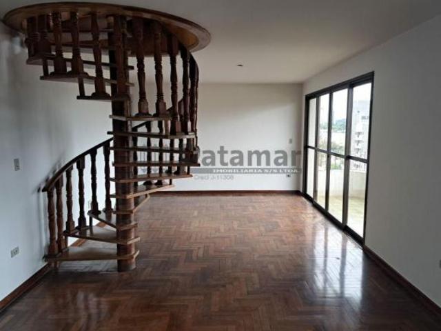COBERTURA A VENDA NA VILA SONIA COM 323 M2 DE ÁREA ÚTIL E 4 VAGAS
