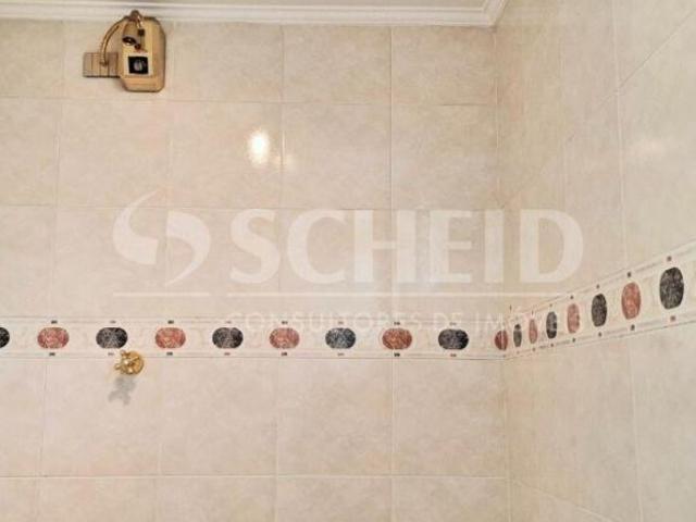 Cobertura á Venda na Aclimação com 200m², 3 quartos sendo 1 suíte, 2 vagas