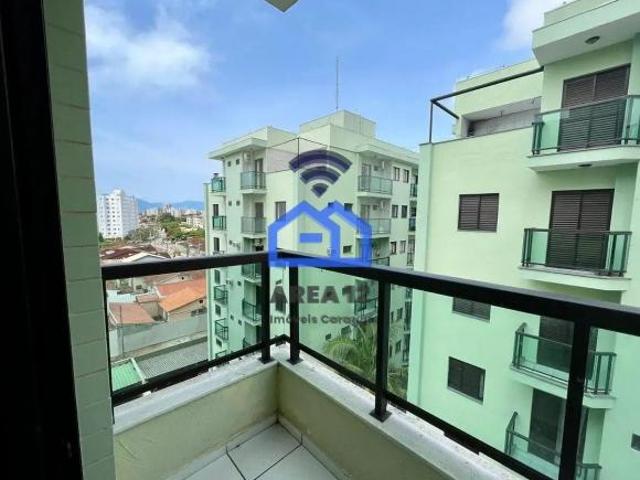 Cobertura à venda na Martim de sá, 3 dormitórios, sendo 2 suítes, sala, 3 banheiros, 2 vagas na gara