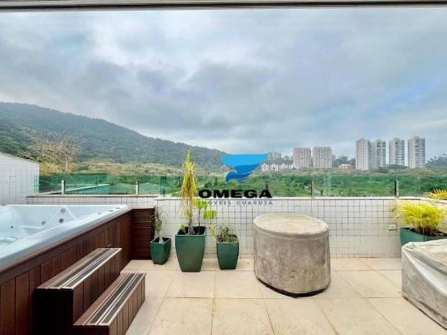 Cobertura à venda na praia da Enseada em Guarujá | Ômega Imóveis