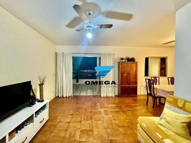 Cobertura à venda na praia da Enseada em Guarujá | Omega Imóveis