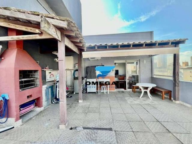 Cobertura à venda na praia da Enseada em Guarujá | Omega Imóveis