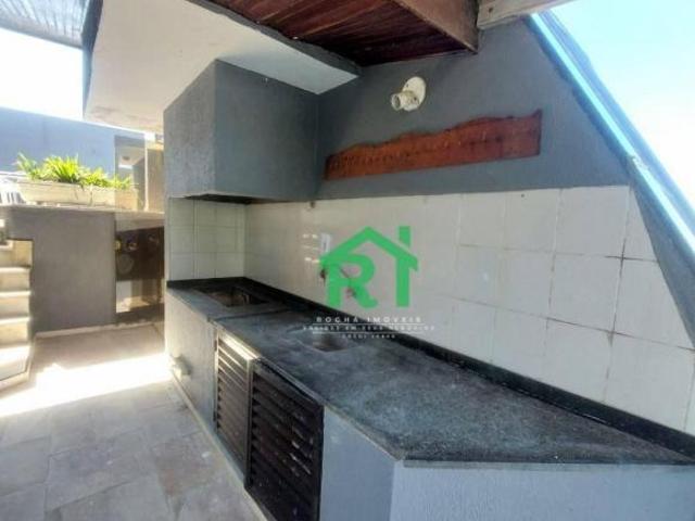Cobertura à venda na Praia da Enseada | Rocha Imóveis Guarujá