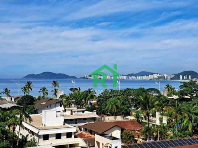Cobertura à venda na Praia da Enseada | Rocha Imóveis Guarujá