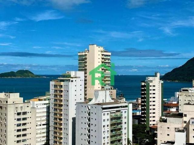 Cobertura à venda na Praia das Astúrias I Rocha Imóveis Guarujá