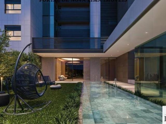 cobertura a venda no Vale do Sereno com 467,76 m² e 5 vagas na garagem, elevador nos 2 pavimentos