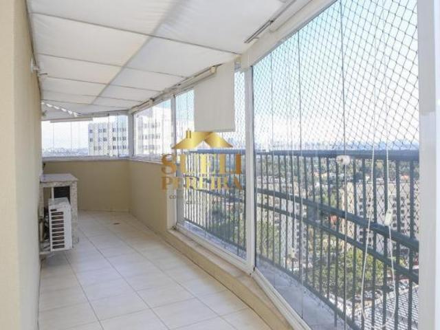 Cobertura à venda no Alto de Pinheiros com 4 dormitórios, 2 suítes e 6 vagas