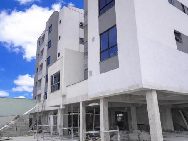 Cobertura à Venda no Bairro Boneca do Iguaçu — Conforto, Lazer e Localização Estratégica
