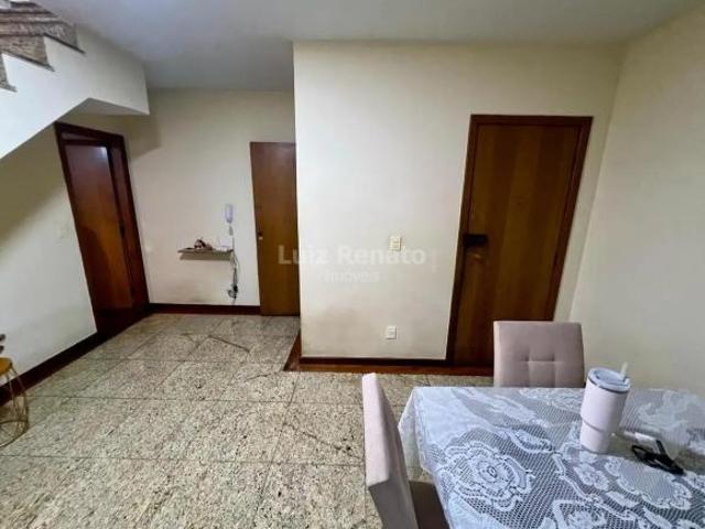 Cobertura à venda no bairro Palmares