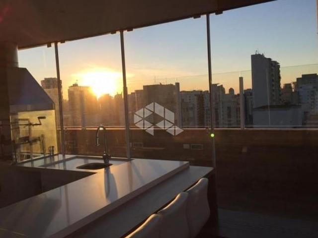 Cobertura à venda no Brooklin 264m² com 4 suítes, 3 vagas