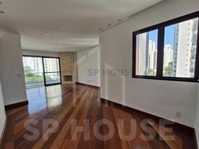 Cobertura à venda no Brooklin, 3 quartos, 3 vagas, 220 m²