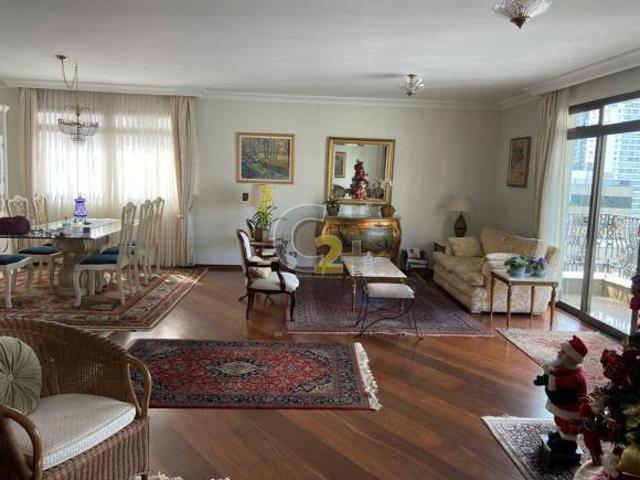 Cobertura á venda no Campo Belo, 4 quartos, 3 suítes, 4 vagas de garagem
