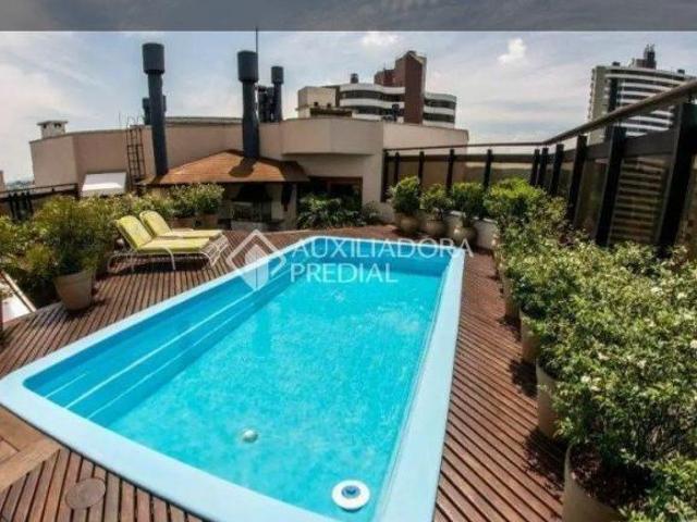Cobertura à venda no Centro de Novo Hamburgo no Residencial Mauricio Cardoso