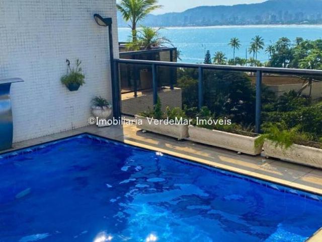 Cobertura À VENDA no Condomínio Costão das Tartarugas na praia da Enseada em Guarujá