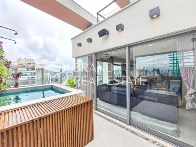 Cobertura a venda no condomínio Habitarte Brooklin, piscina privativa