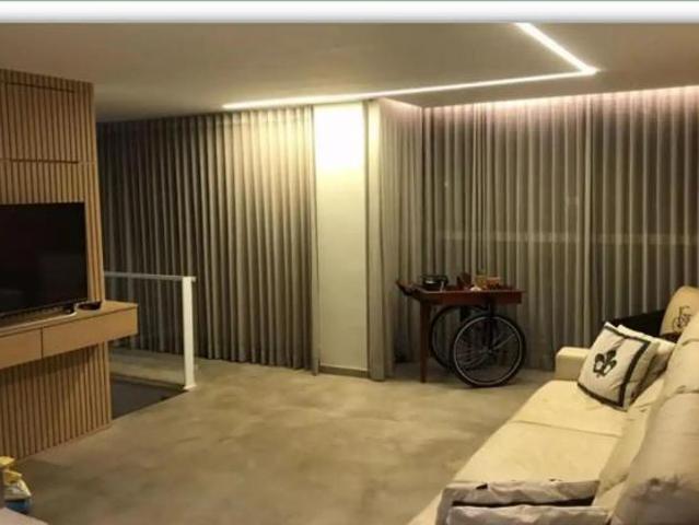 Cobertura à venda no Ed. Átria, com 3 quartos e 218m²